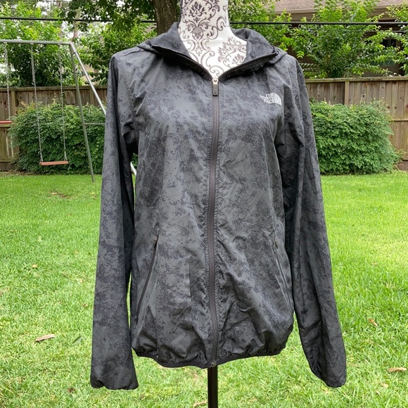 The North Face | Jackets & Coats | The North Face Windbreaker Black ...